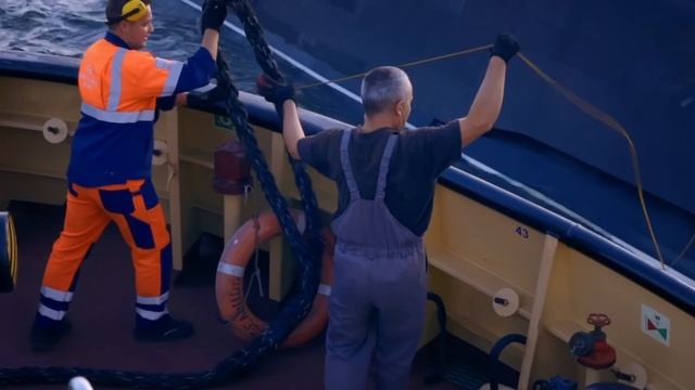 ОСК передала ВМФ России подводную лодку «Великие Луки»