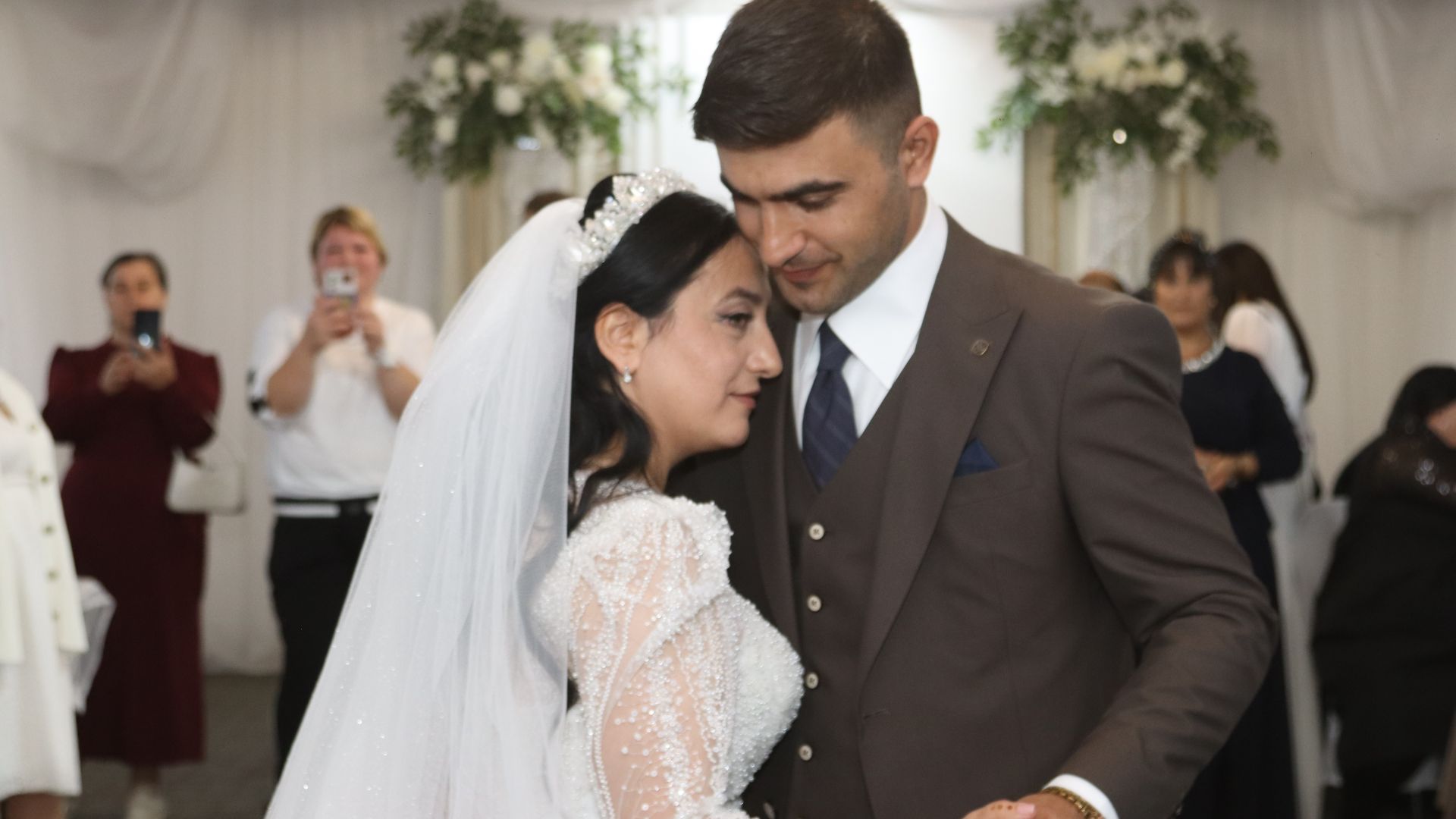 Часть 4 Бекир и Джамиля Ахмедовы 13 сентября 2025 год кафе "Рай"