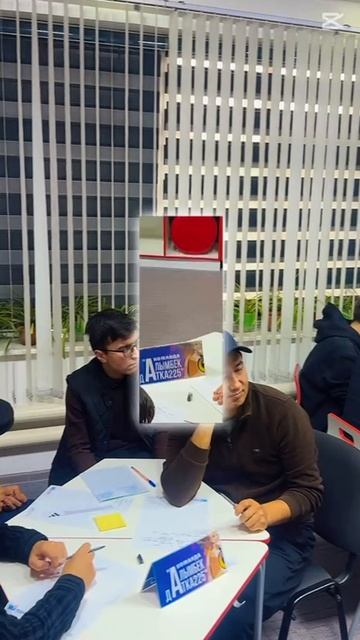 На площадке Русского дома в Оше состоялась первая в городе интеллектуальная игра «Что? Где? Когда?️»