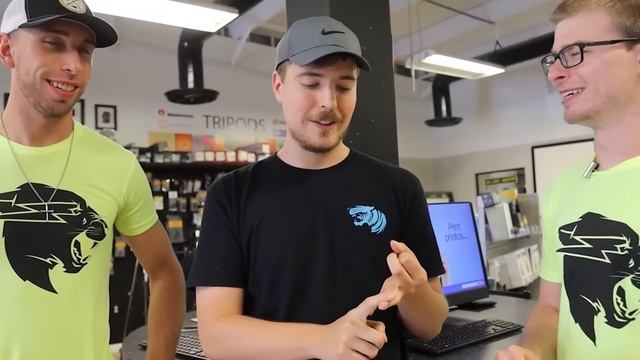 Mrbeast на русском Я Дал Своему Брату 24 часа, Чтобы Потратить $100,000