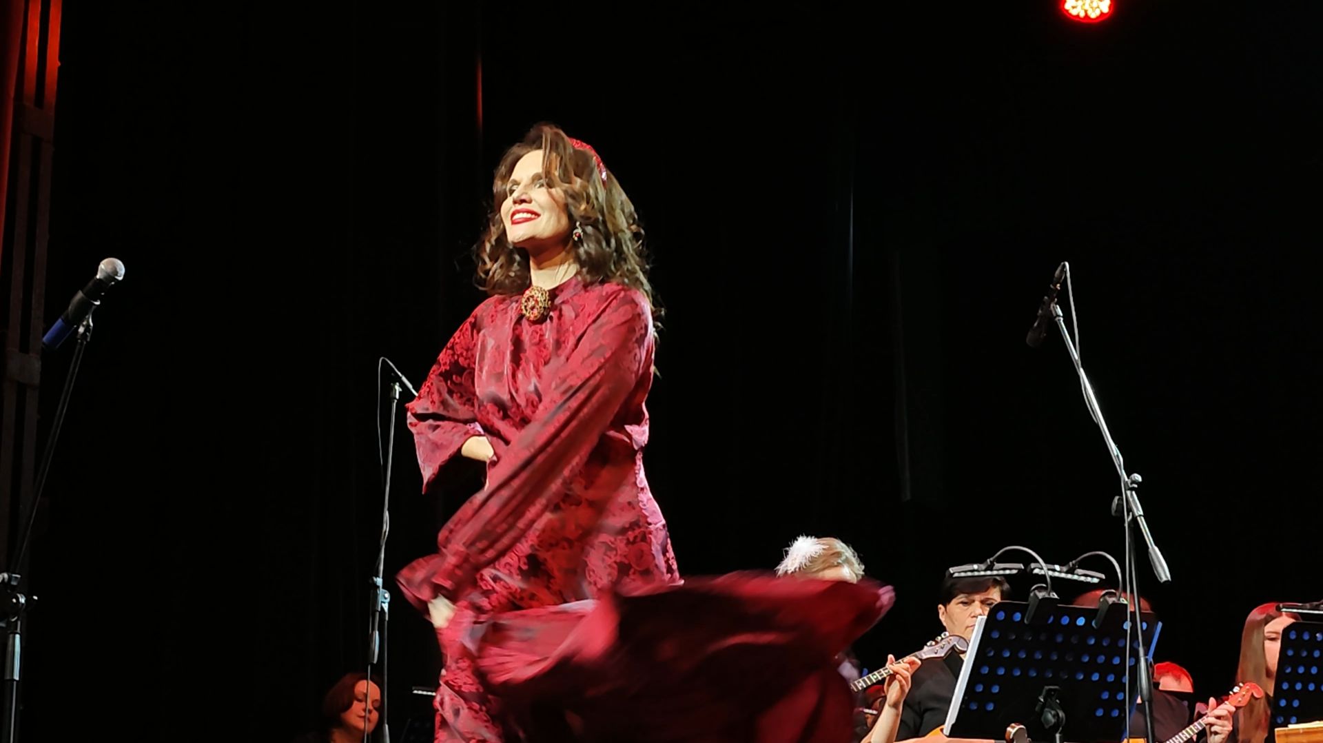 Ария Марии в исполнении Заслуженной артистки РФ Нины Шацкой в Курске.