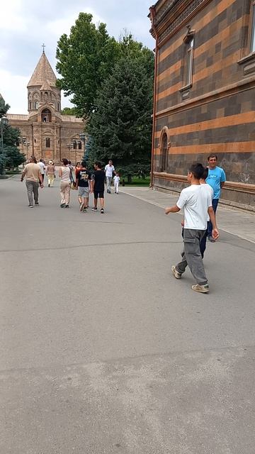 Эчмиадзинский кафедральный собор Армения церковь храм