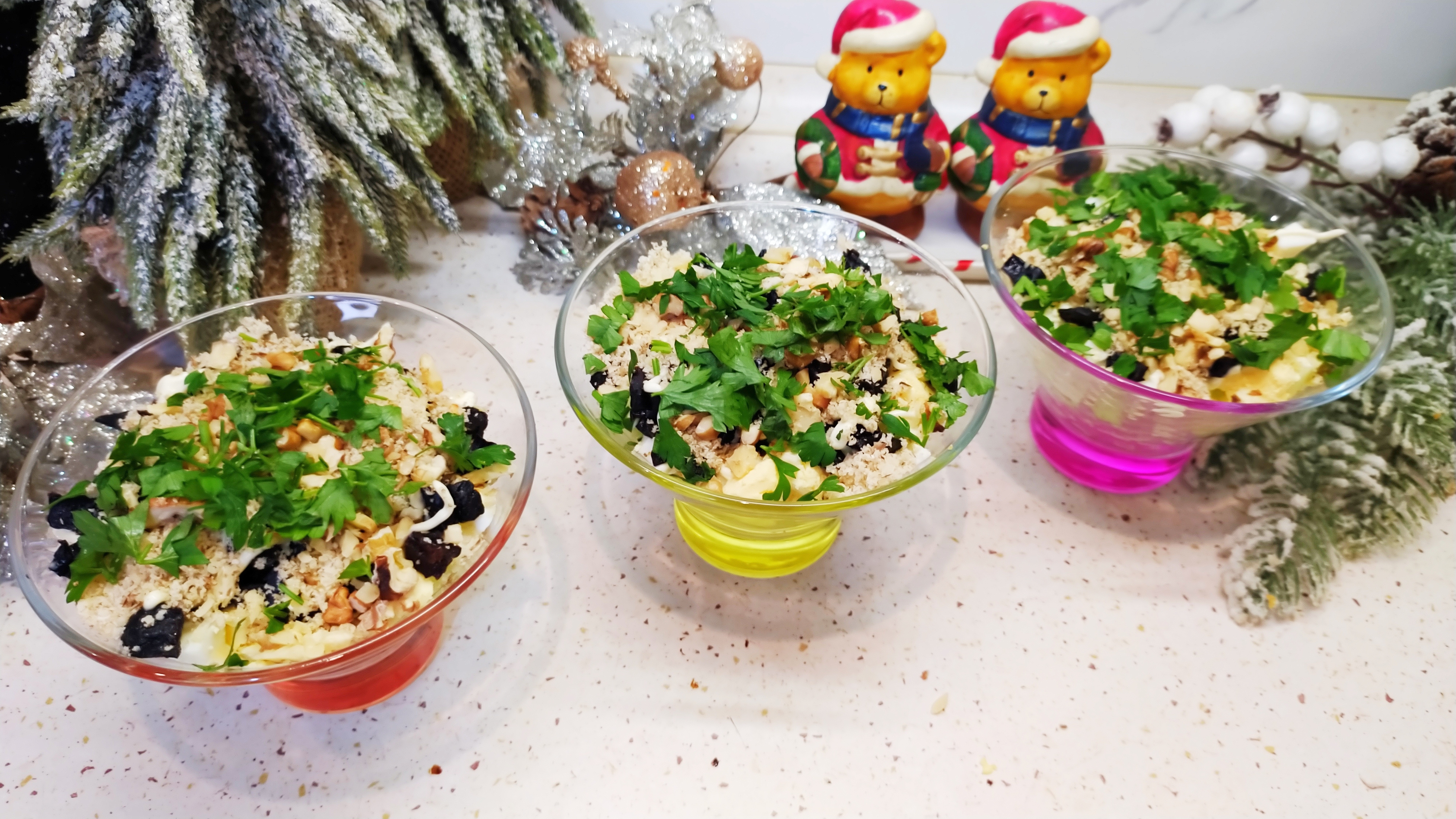 🎄 Новогодний ФУРОР!Салат с Курицей и Черносливом.