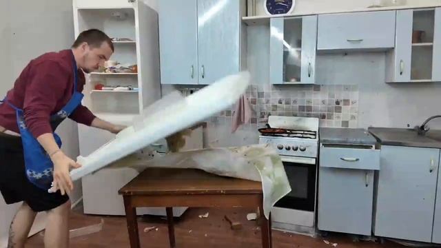 Бедная Дверца