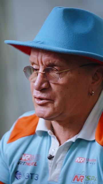 На треке они показывают высокие результаты. Но что за его пределами?