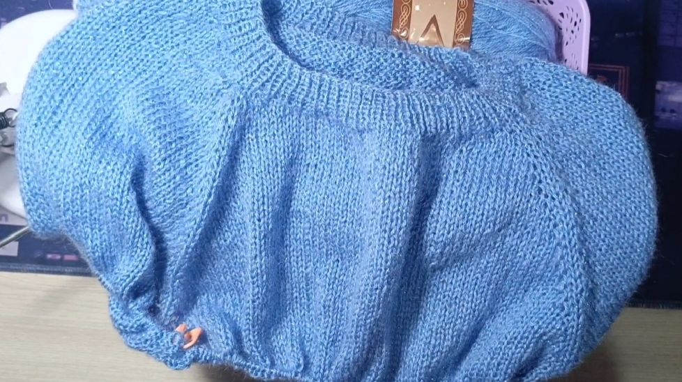 Тороплюсь как могу, успеть бы до НГ довязать мой подарок!