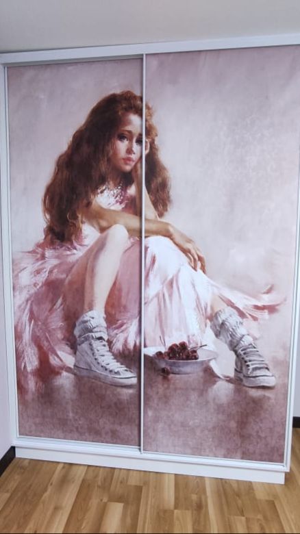 Двухстворчатый шкаф купе в спальню с фотопечатью Джустине на заказ в Москве, Владимире, Иваново.