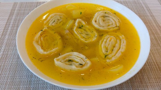Очень Вкусный Суп с Чесночными рулетиками / Галушками /