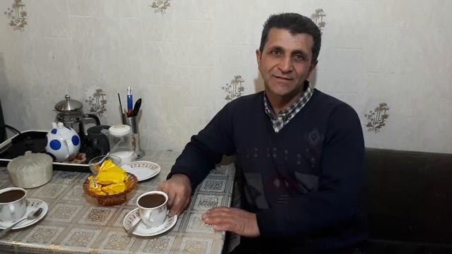 Samir qel kofe içek)