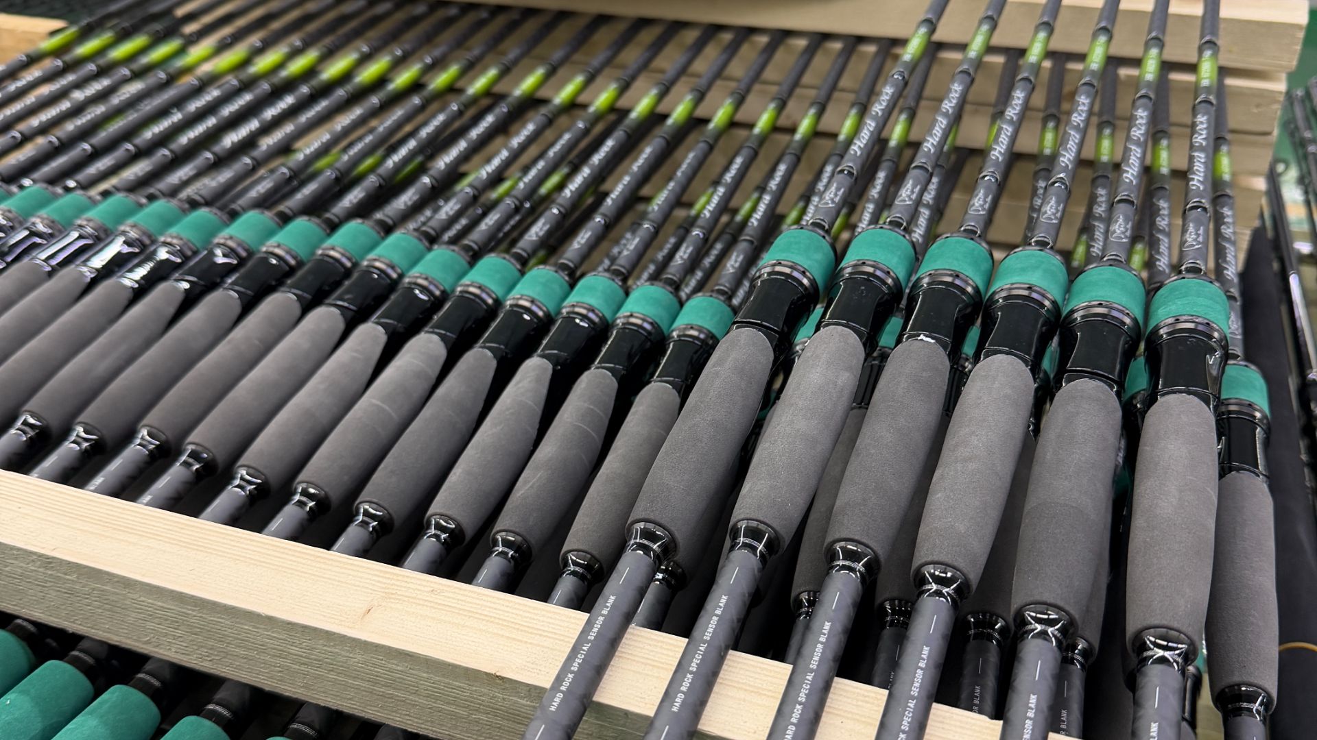 Видеозарисовка с производства удилищ, некоторые из новинок 2026