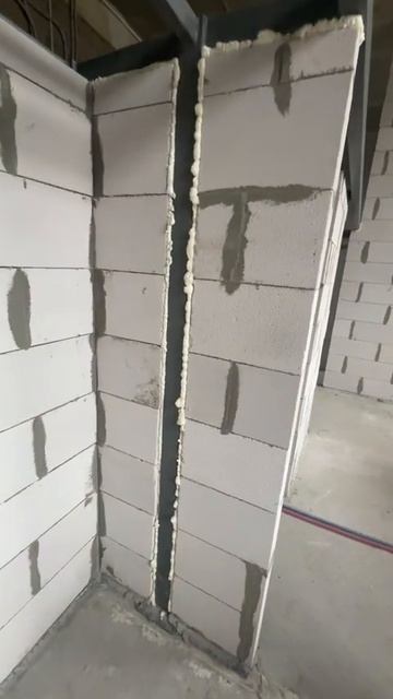 Двухуровневая квартира с нюансами: Металлокаркас и штукатурка | ЖК Homecity