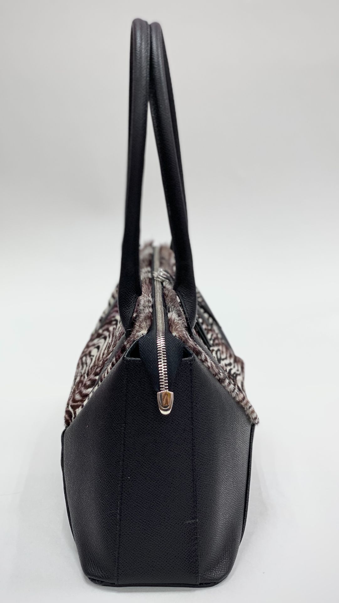 Видеообзор деловой сумки "Зебра-трапеция"