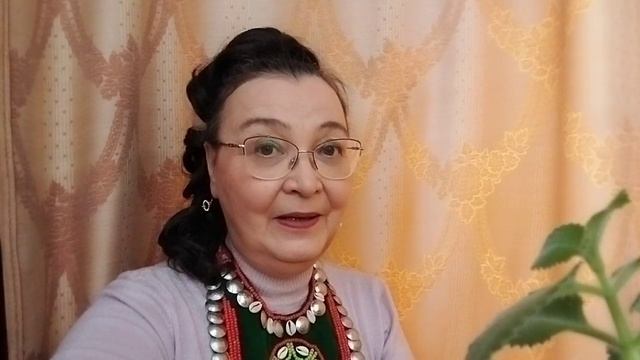 Лилиә Ҡәйепова - Урам буйлап йөрөп ятам