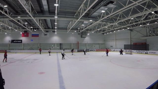 18 12 25 Камеди треня