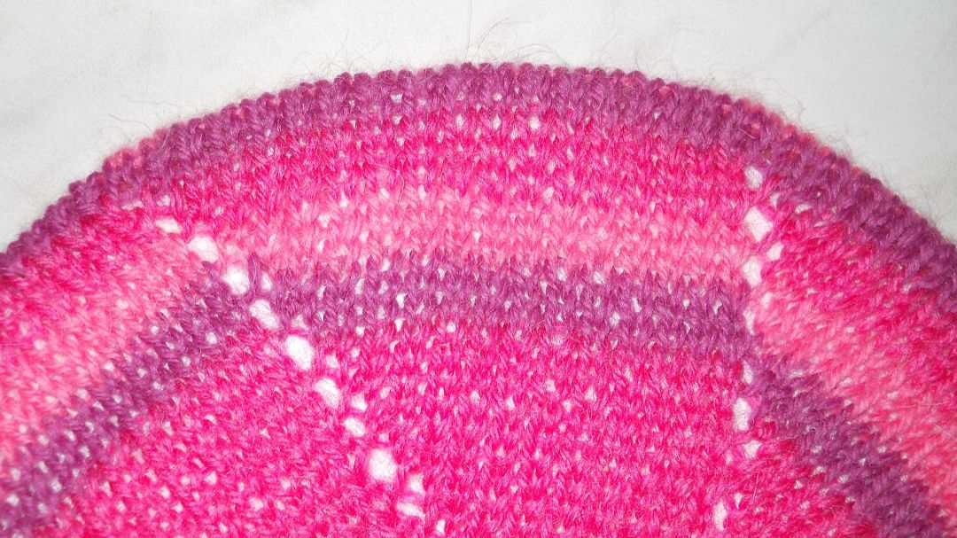 Круг разными цветами спицами