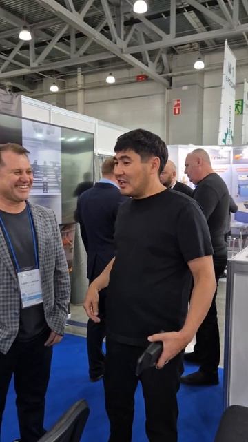 Отзыв о нашем клеевом оборудовании АРТРОБОТ