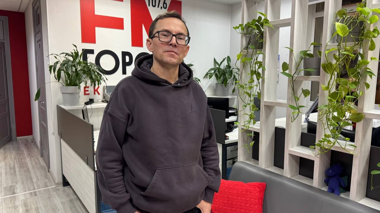 Александр Жемчужников: «Ношу худи, играю в танки и пишу музыку»