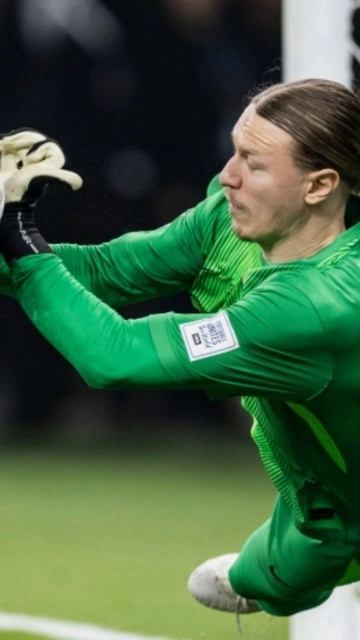 Матвей Сафонов получил перелом левой руки. #shorts #матвейсафонов #псж #футбол #травмы