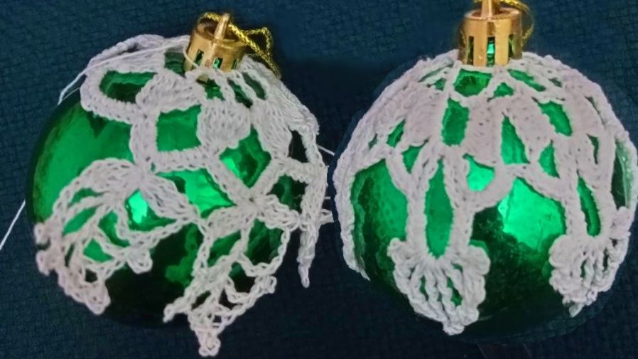 Елочный шар 1 в кружевах