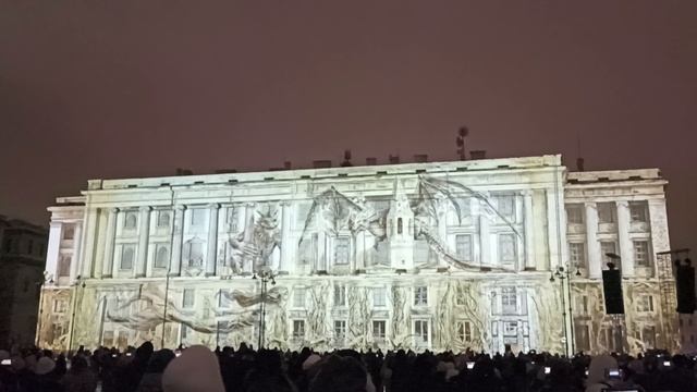 Продолжение светового шоу про озеро Кабан