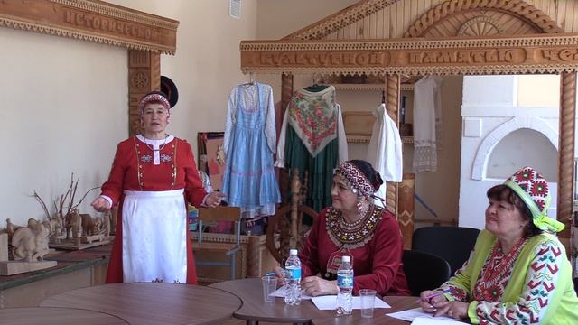 Стихотворение Ольги Архиповой «Чӑвашах пулса юласчӗ» (Голос предков во мне)