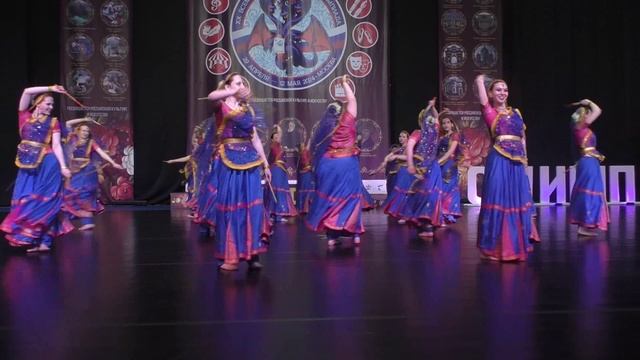 Дандия Рамти Ааве | Стиль индийского народного танца | Конкурс | Олимпиада Бхартия Нритья | Москва