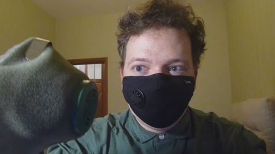 Коронавирусный гардероб: обзор масок и респираторов.