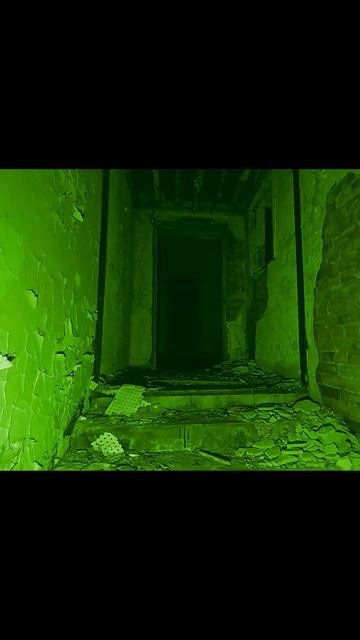 Алексей в Ужасе от Происходящего в этой Заброшки