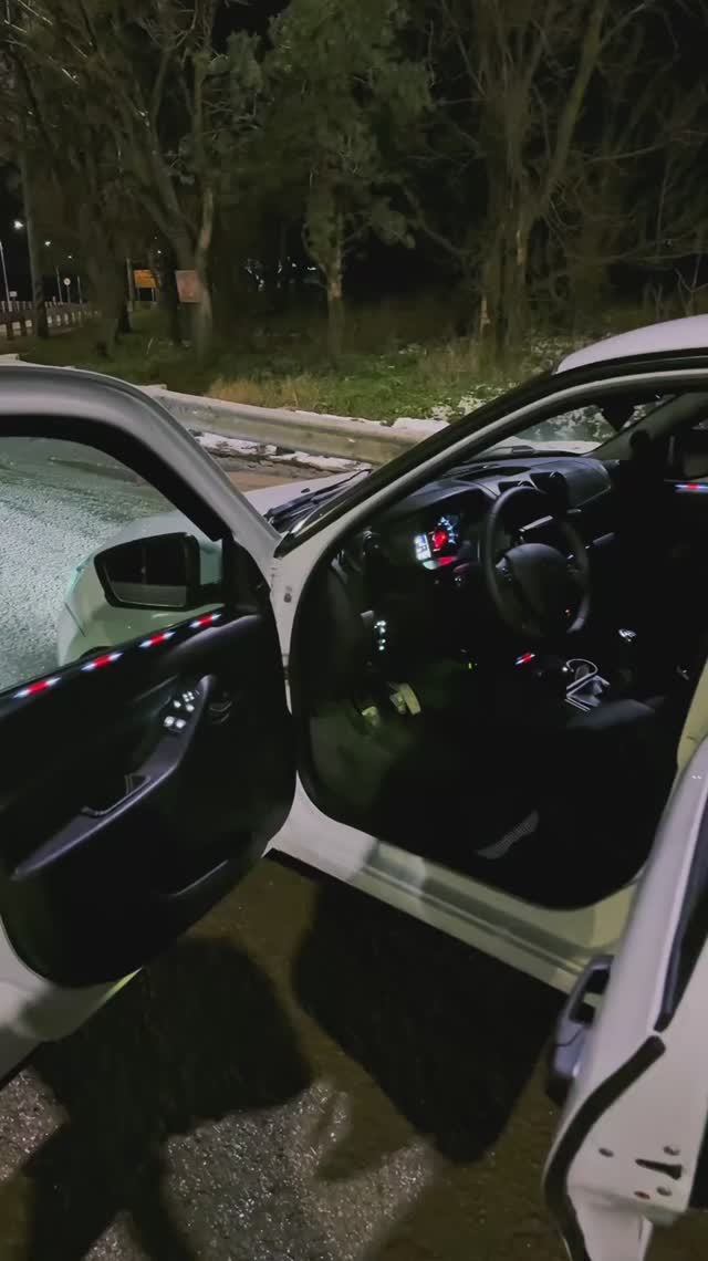 Амбиентная подсветка ELDEN в Лада Гранта Пломбир