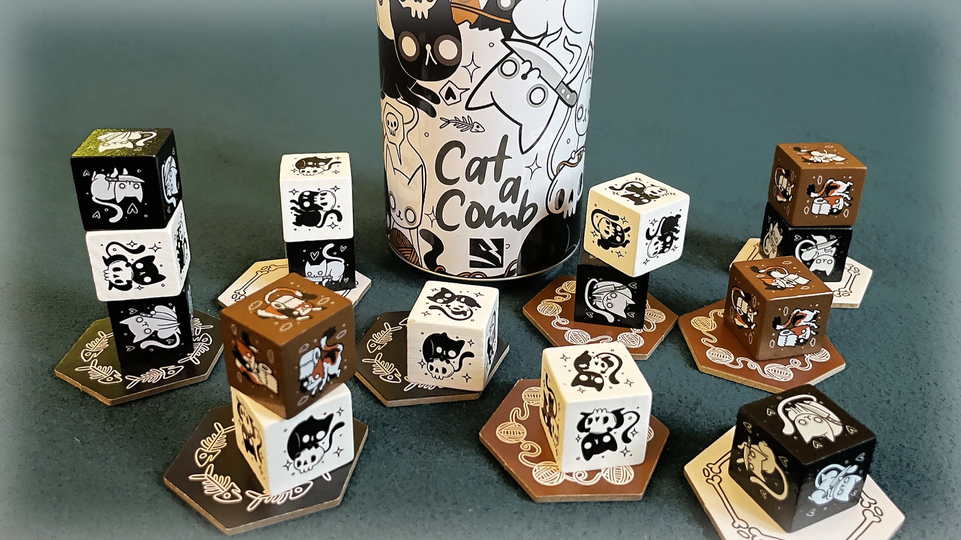 Кото комбо. Правила настольной игры. Комбинации из котиков приведут к успеху!