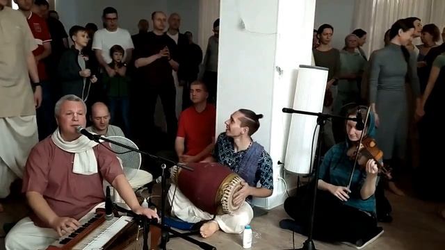 10 12 23 Гаура  арати на Киртана Мела