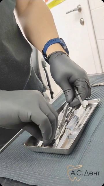 Никульчин  Алексей Владимирович. Врач стоматолог-хирург, имплантолог, ортопед