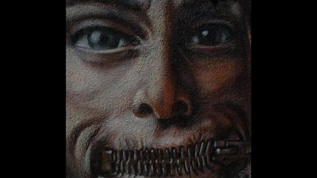 VORON-KUTHA_Ulichnoe. Д. Мулыгин по Маяковскому.