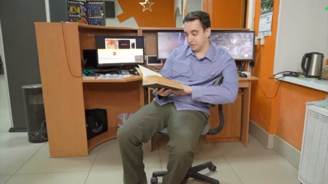 короче говоря, встретил новый год в школе (OneTwo) реакция