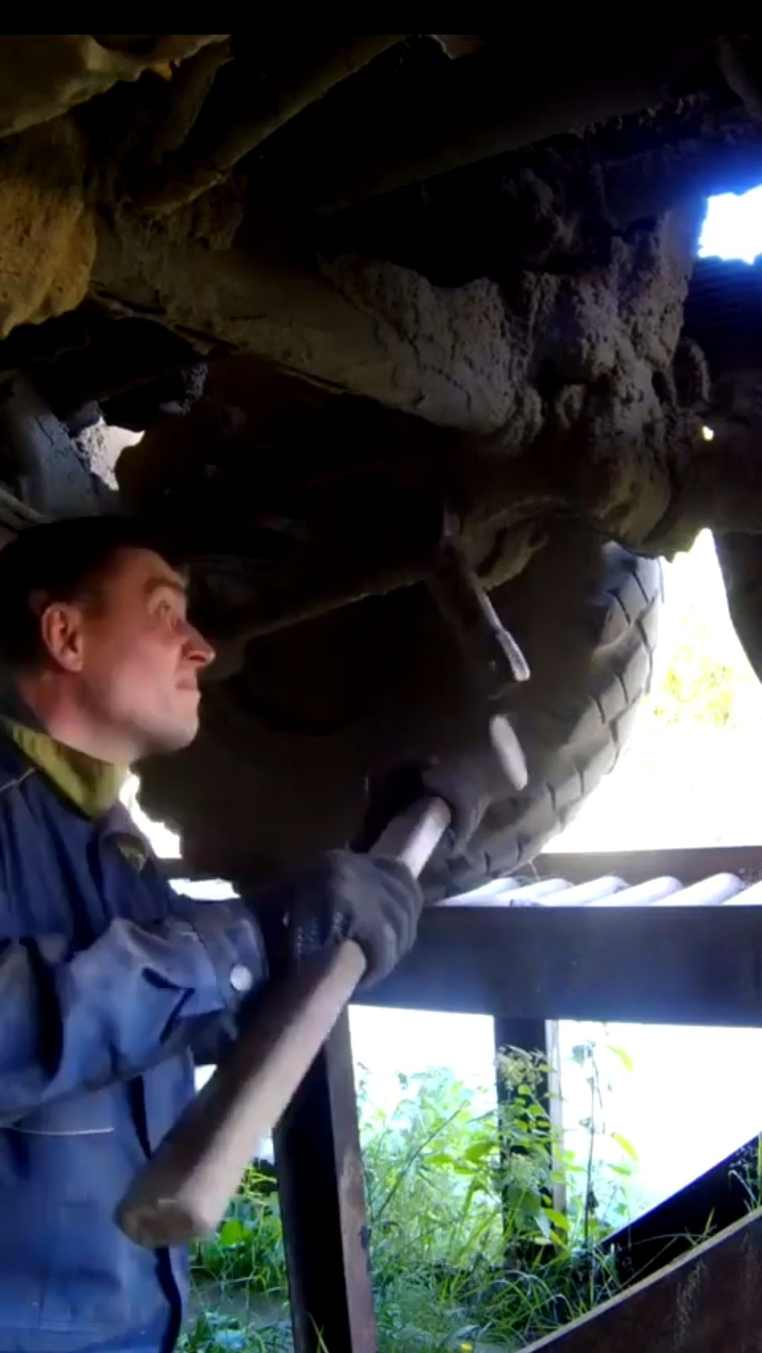 ‼️Как снять штангу ЗИЛ-131 НЕ сломав! Как выбить палец штанги ЗИЛ. ПОЛНОЕ видео см. ЗДЕСЬ ⬇️