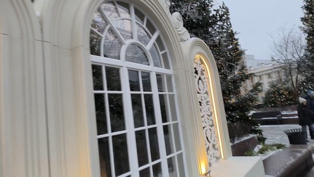 Новогодняя Москва, Площадь перед Большим Театром. Москва встречает 2026 год.