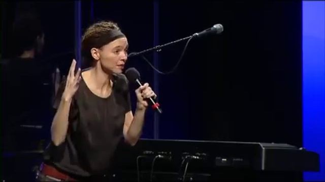 Misty Edwards - Hebrew 12