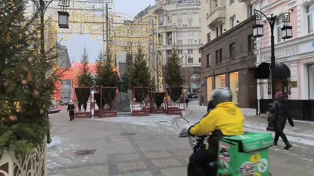 Новогодняя Москва. Кузнецкий мост и Камергерский переулок. Москва встречает 2026 год.