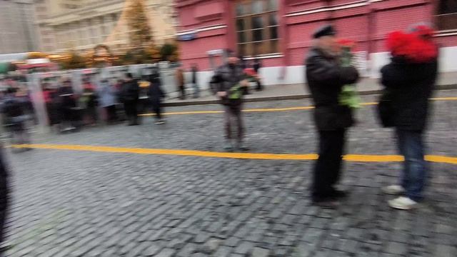 21 декабря 2025 года Акция "2 гвоздики для товарища Сталина" прошла в 31 раз (часть 2)