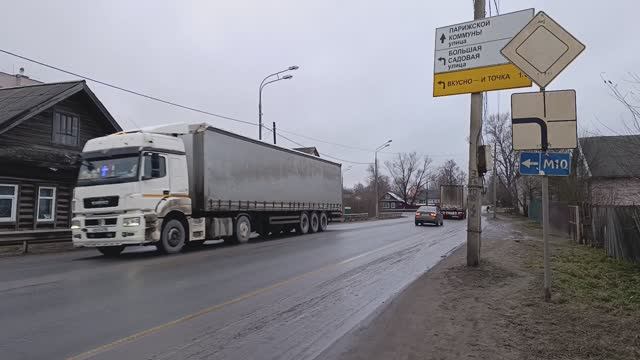 М10, Вышний Волочёк. Самый знаменитый поворот России