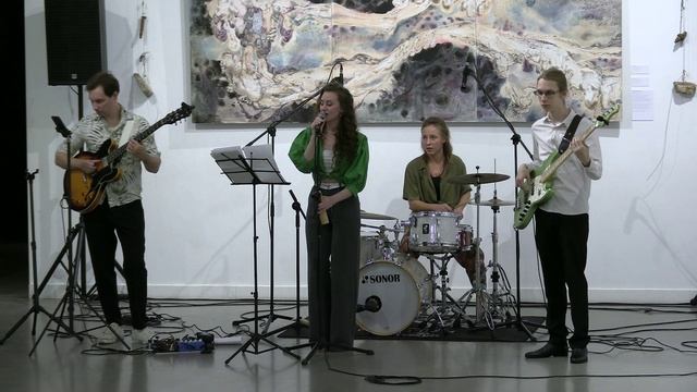 Композиция "One note samba" - A. C. Jobim, Филиал Бразилии, фестиваль Бразильского кино, 13.11.25