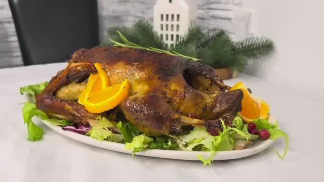 УТКА В ДУХОВКЕ КАК Я ГОТОВЛЮ СОЧНУЮ, МЯГКУЮ УТКУ  на Новогодний Стол