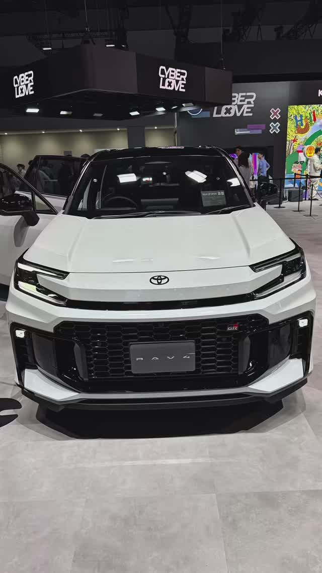 Совершенно новый RAV4 GR SPORT PHEV 🔌🔋 Гибрид с ДНК Gazoo Racing |📍Japan Mobility Show