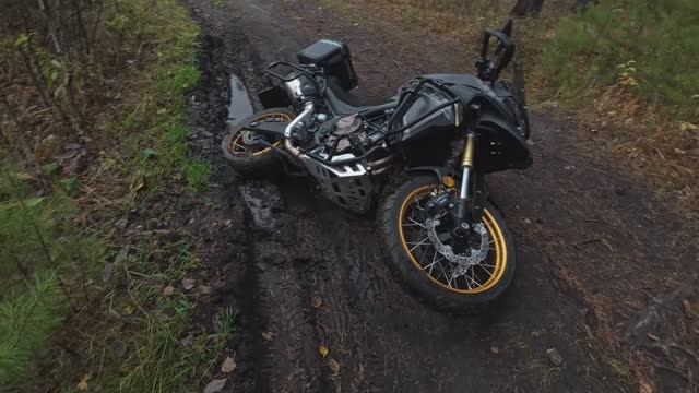 Мотоцикл VOGE DS 625 X  Падение-Мойка