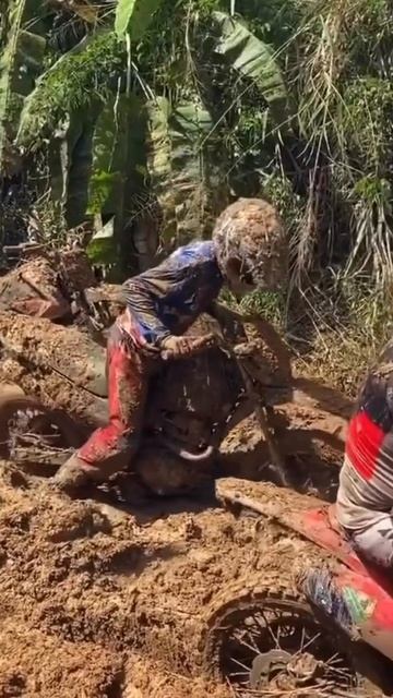 А говорили без пробок доедем - And they said we'd get there without traffic jams