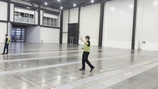 от Нгалава Дэвис  (Военнослужащий из Танзании) увидел наш авиамодельный фестиваль в Питере так...