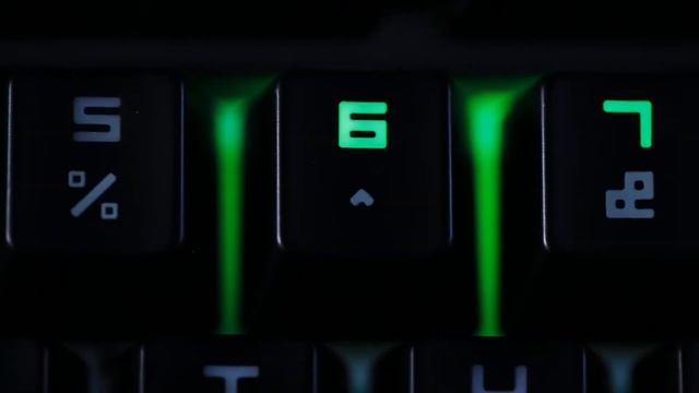 Razer Chroma - наслаждаемся Змеееееейкой!