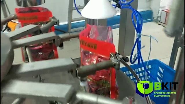 Автомат упаковки мелкоштучной продукции в готовые пакеты с zip-lock и запайкой верха, мод.SX300