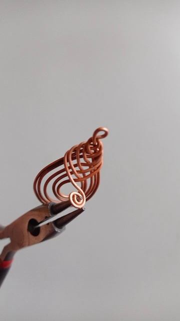 #shorts Плетеные медные серьги. Мастер-класс  на канале