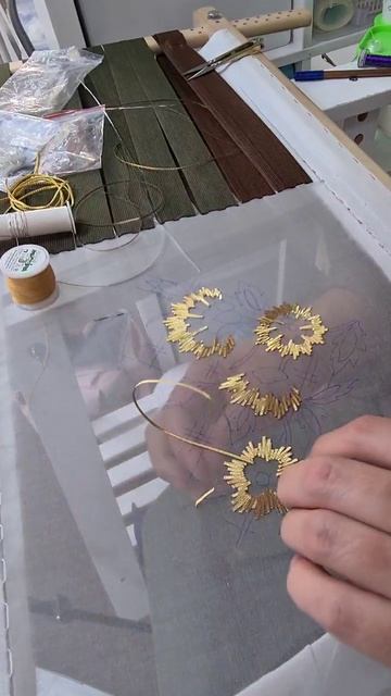 Как уложить бить красивыми зигзагами